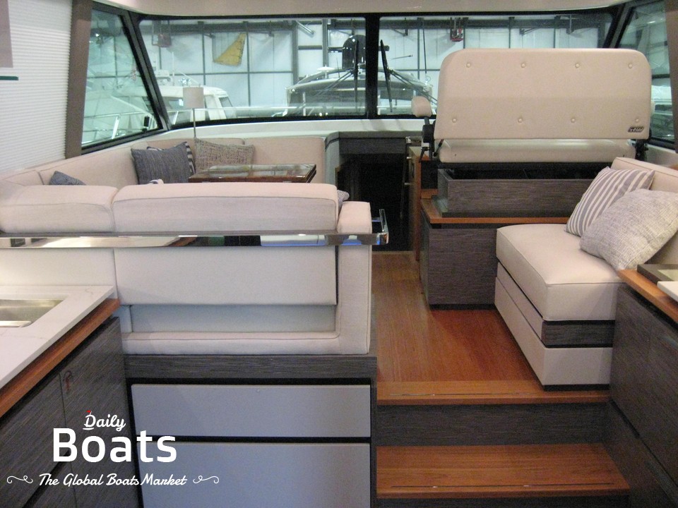 2022 Tiara Yachts C49 Coupe for sale. View price, photos and Buy 2022 ...