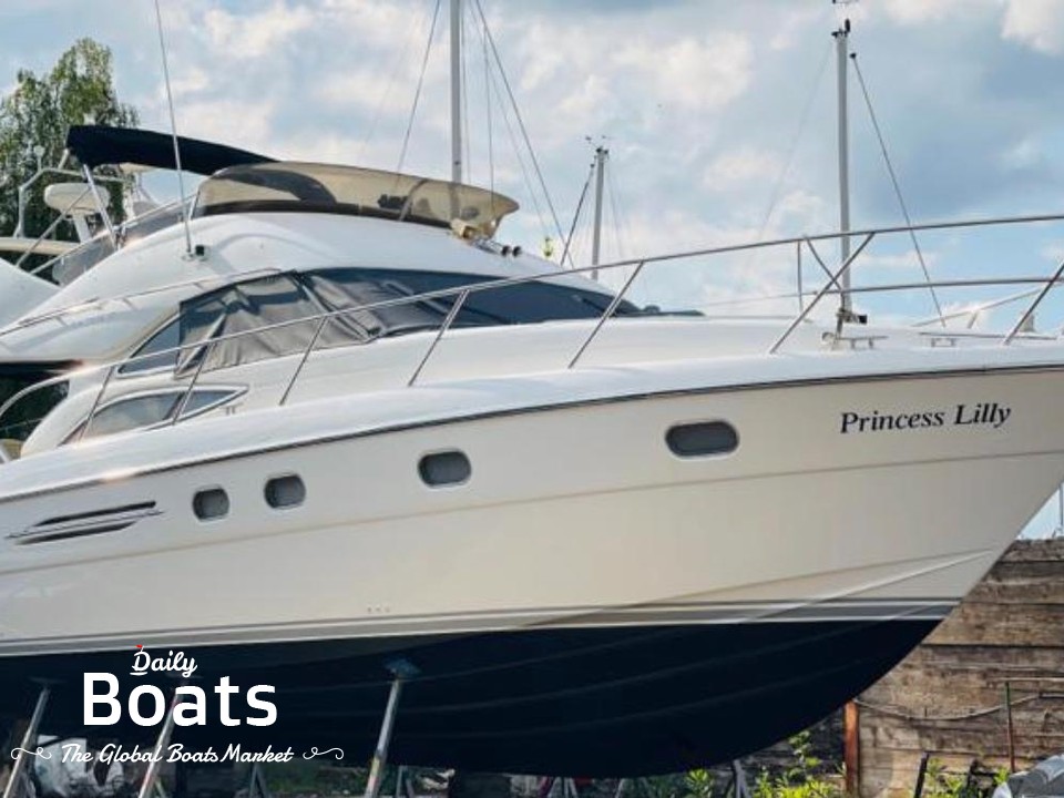 2004 Princess 45 Flybridge for sale. View price, photos and Buy 2004 ...