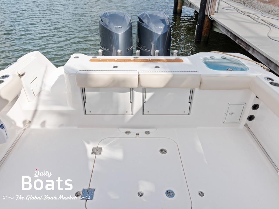 2011 Everglades 320 Ex With Tower for sale. View price, photos and Buy ...