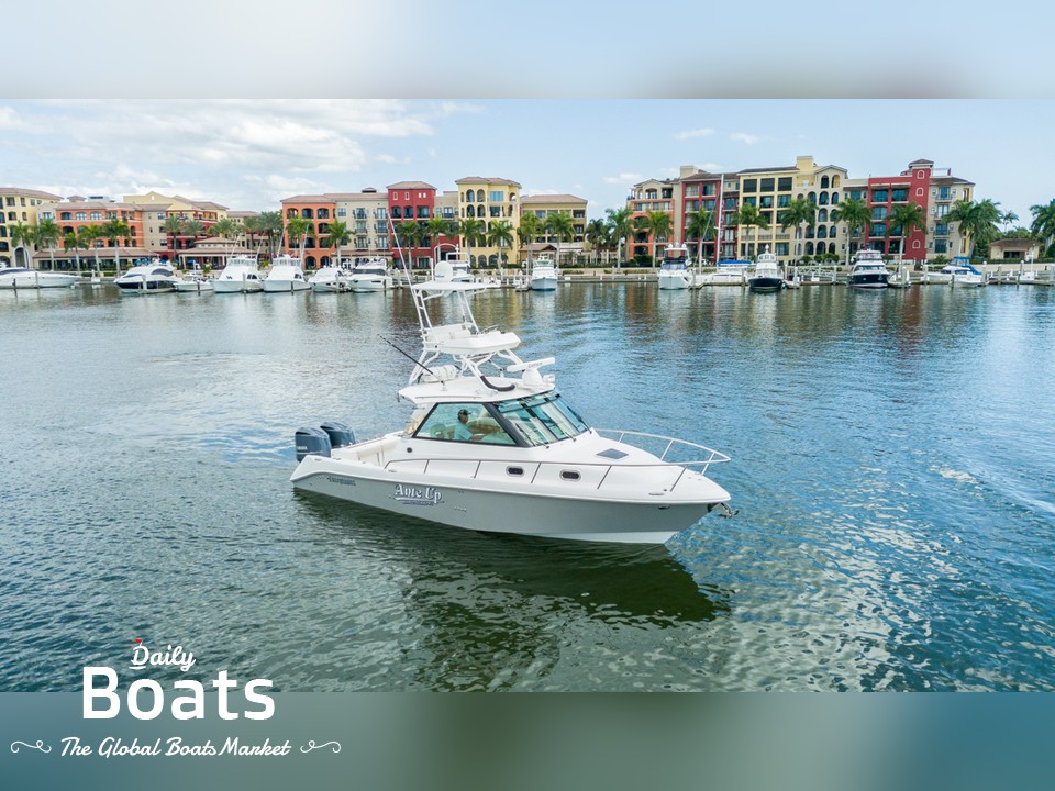 2011 Everglades 320 Ex With Tower for sale. View price, photos and Buy ...