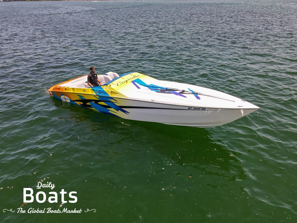 2000 Cigarette 30 Mystique for sale. View price, photos and Buy 2000 ...