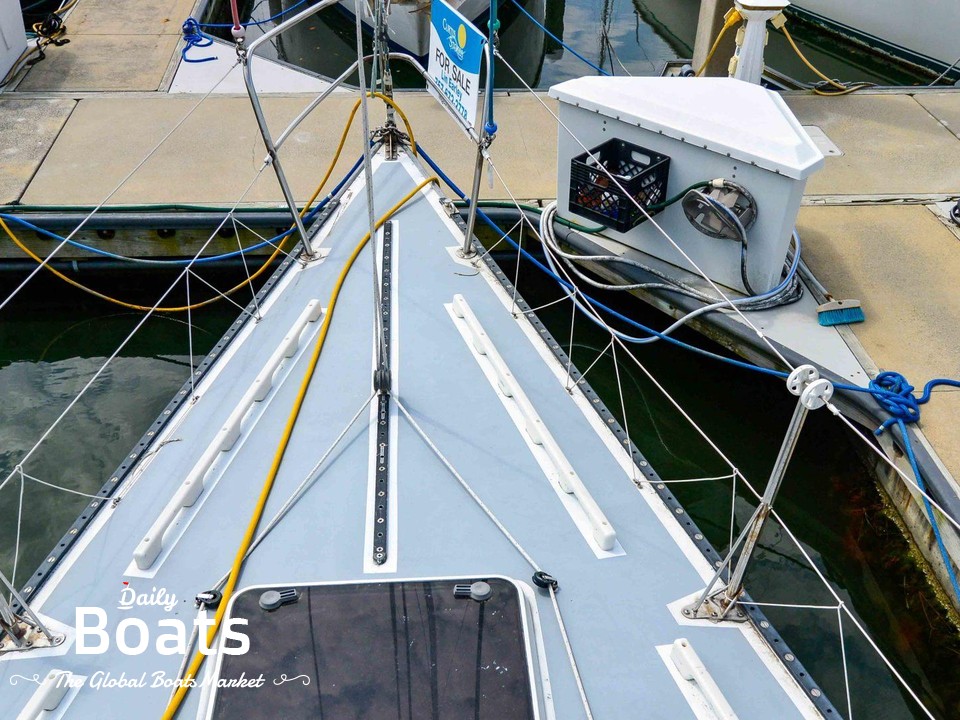 1989 Formula Evelyn 42 for sale. View price, photos and Buy 1989 ...