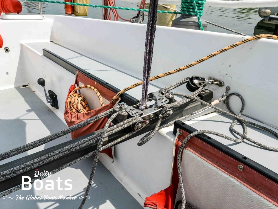 1989 Formula Evelyn 42 for sale. View price, photos and Buy 1989 ...