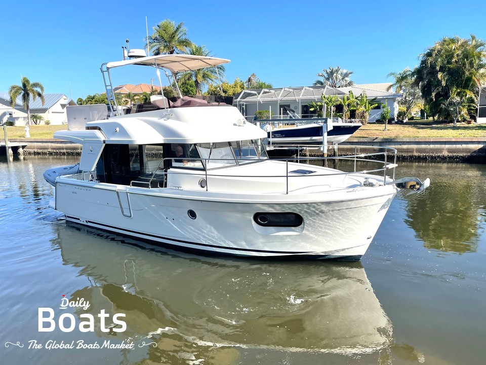 2021 Beneteau Swift Trawler 35 for sale. View price, photos and Buy ...