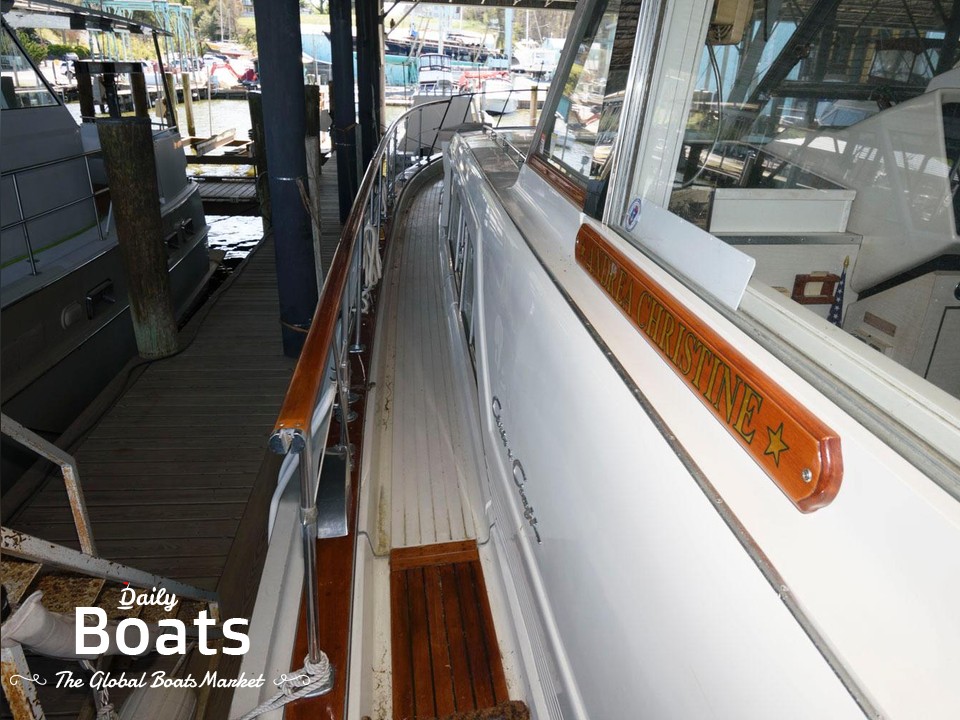 1970 Chris-Craft 55 Commander Flush Deck en venta. Ver precio, fotos y ...