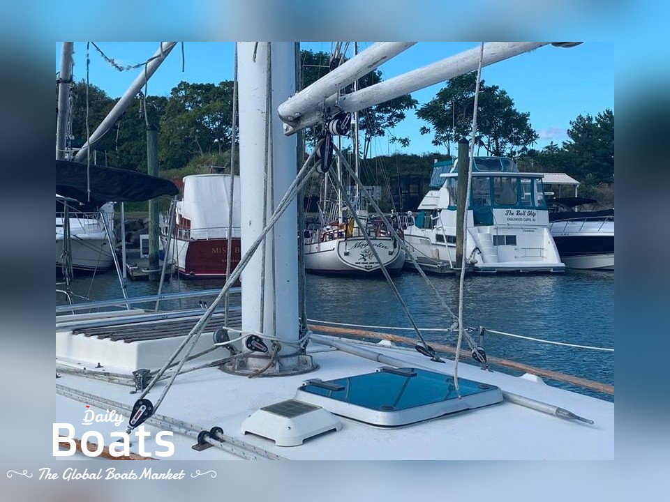 1989 Offshore Yachts Cat Ketch 33 for sale. View price, photos and Buy ...
