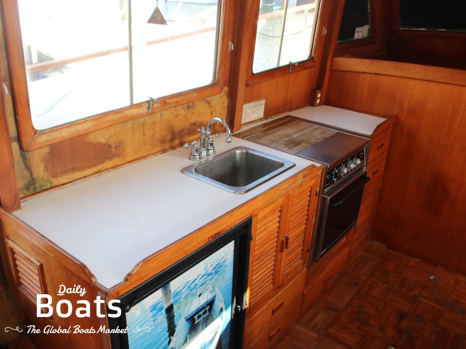1988 Albin 36 Trawler for sale. View price, photos and Buy 1988 Albin ...