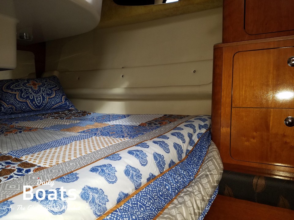 2003 Regal 38 / 40 Fly Brg Sedan Diesel! for sale. View price, photos ...