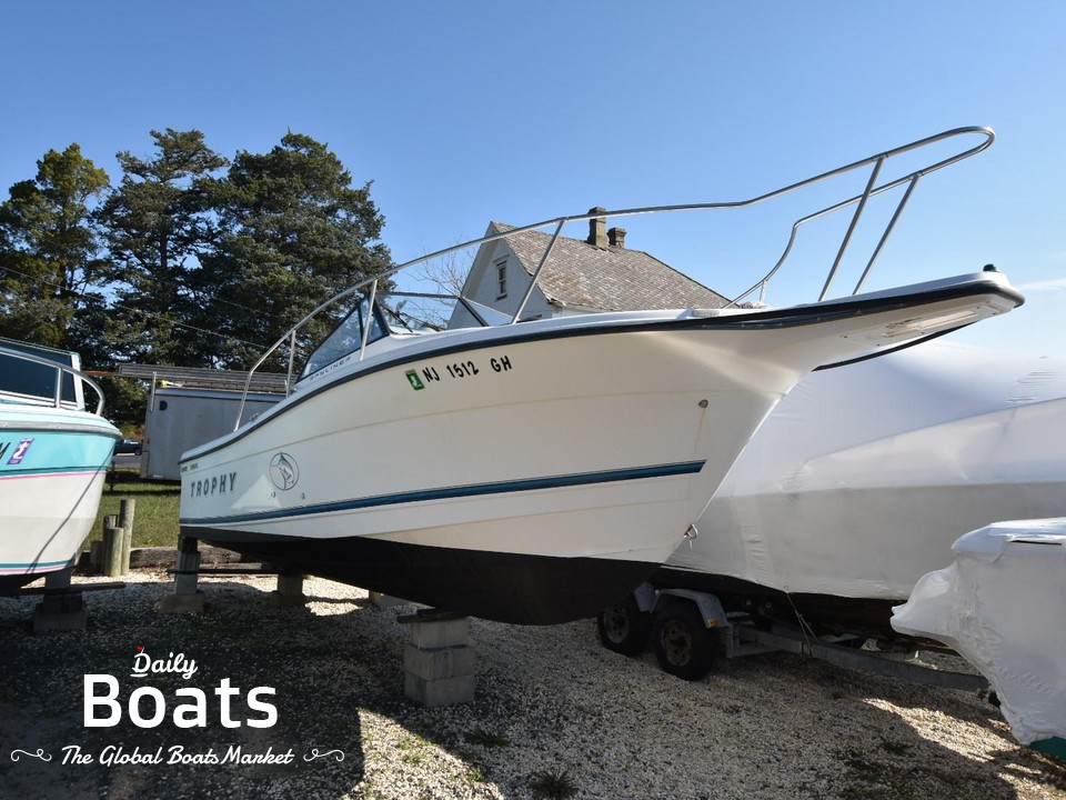 1998 Trophy 2352 Walkaround for sale. View price, photos and Buy 1998 ...