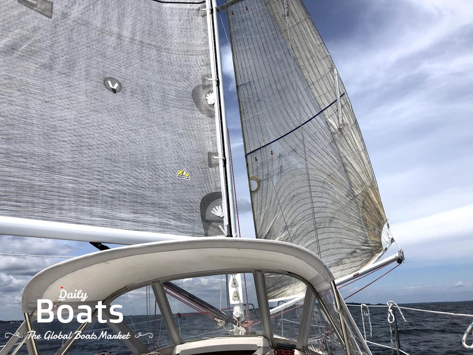 2005 J Boats J/100 for sale. View price, photos and Buy 2005 J Boats J ...