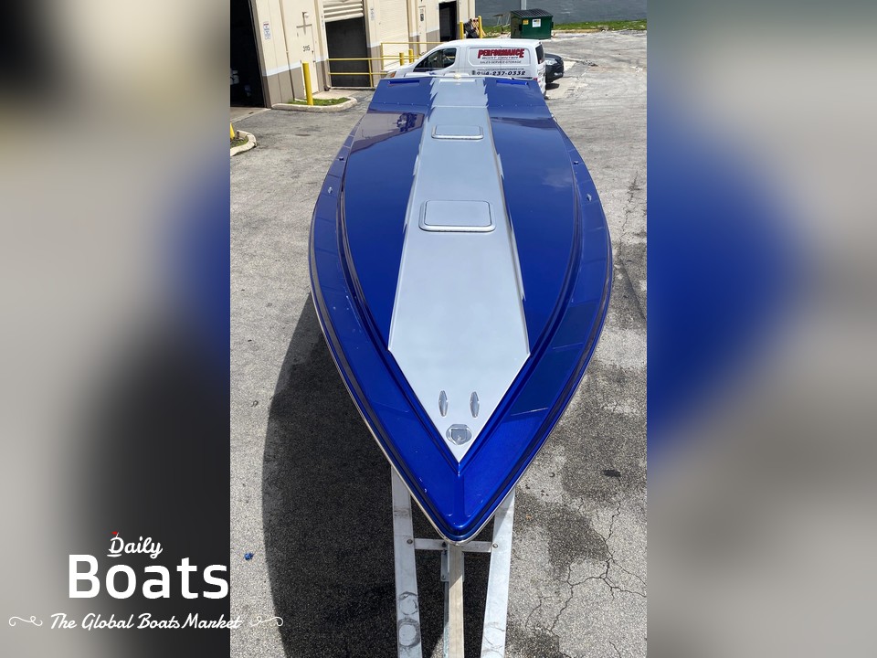 2007 Active Thunder 37 Excess for sale. View price, photos and Buy 2007 ...