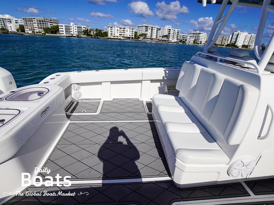 2018 Invincible 40 Cat for sale. View price, photos and Buy 2018 ...