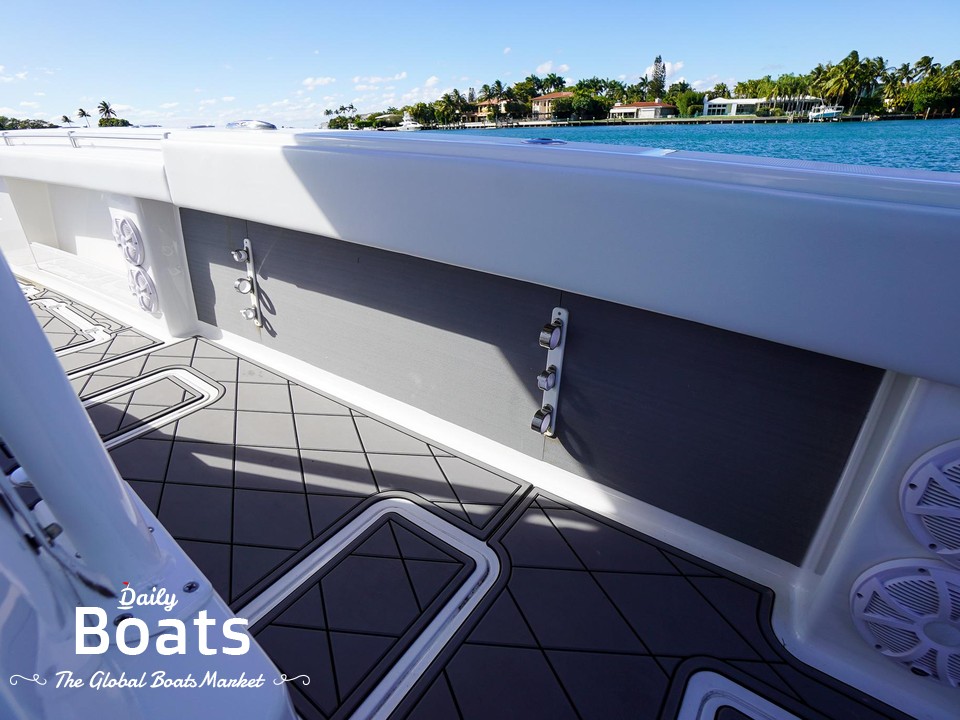 2018 Invincible 40 Cat for sale. View price, photos and Buy 2018 ...