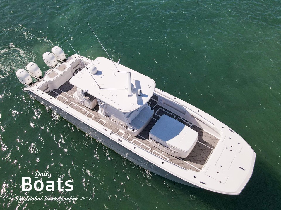 2018 Invincible 40 Cat for sale. View price, photos and Buy 2018 ...