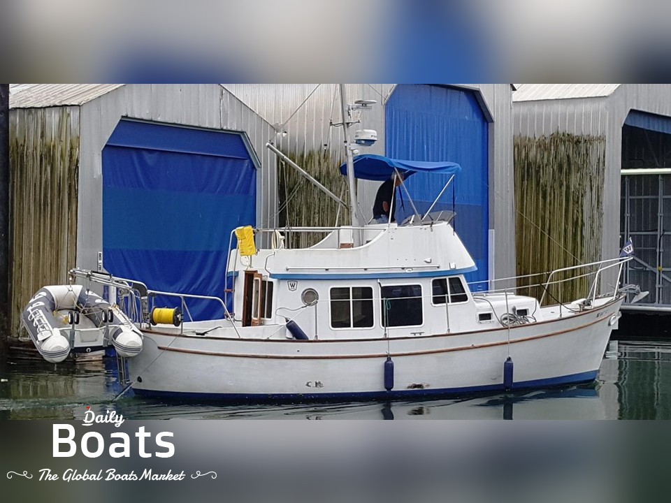 1977 Willard 30-4 for sale. View price, photos and Buy 1977 Willard 30 ...