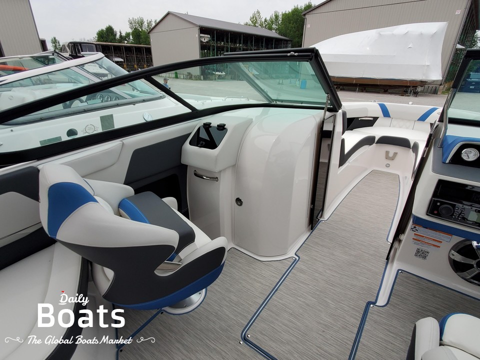 2018 Regal 2500 Bowrider for sale. View price, photos and Buy 2018 ...