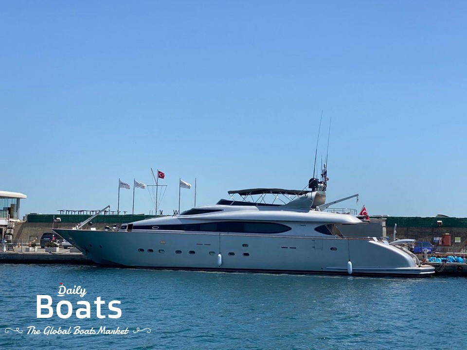 2010 Maiora 32 Dp for sale. View price, photos and Buy 2010 Maiora 32 ...