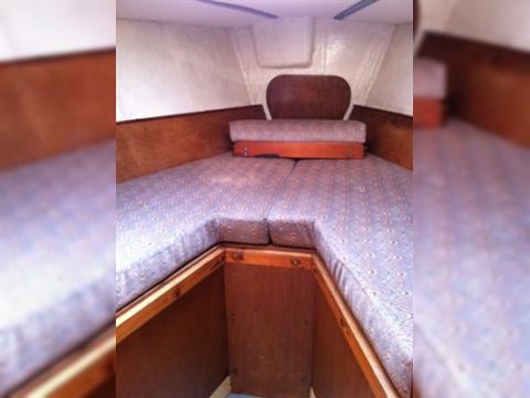 1976 Nicholson 33 for sale. View price, photos and Buy 1976 Nicholson ...