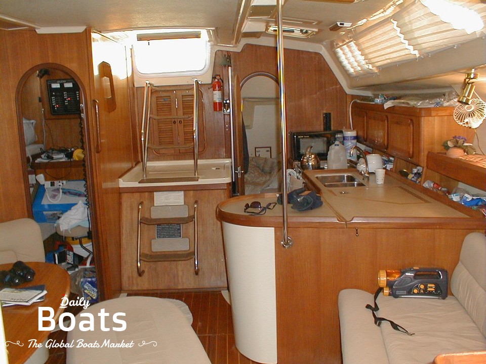 1994 Hunter Legend43 for sale. View price, photos and Buy 1994 Hunter ...
