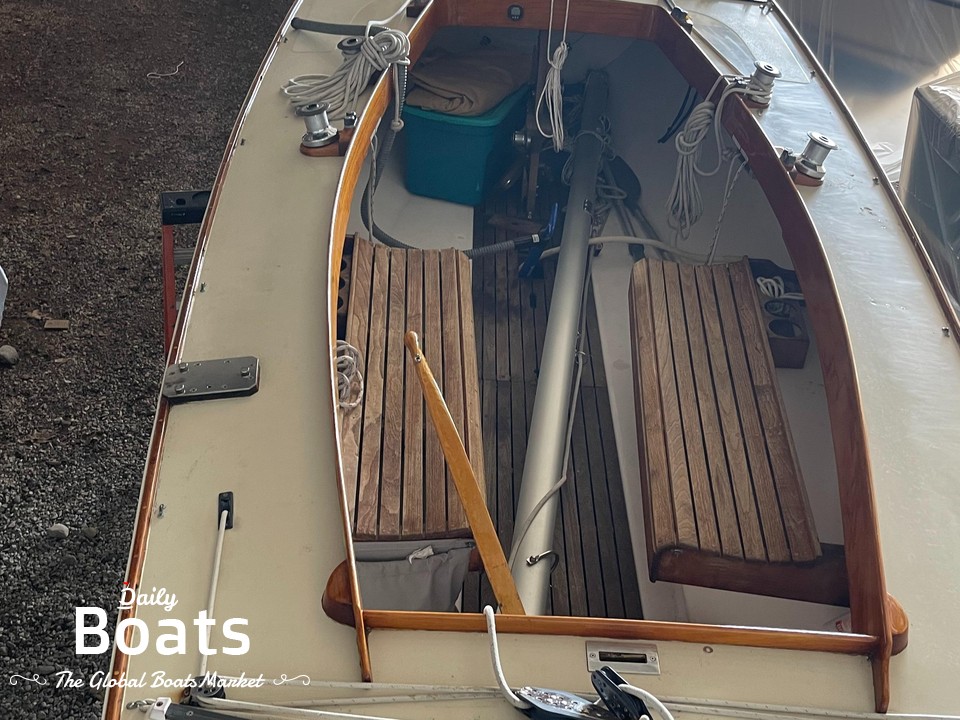 2001 Cape Cod Shields 30 for sale. View price, photos and Buy 2001 Cape ...