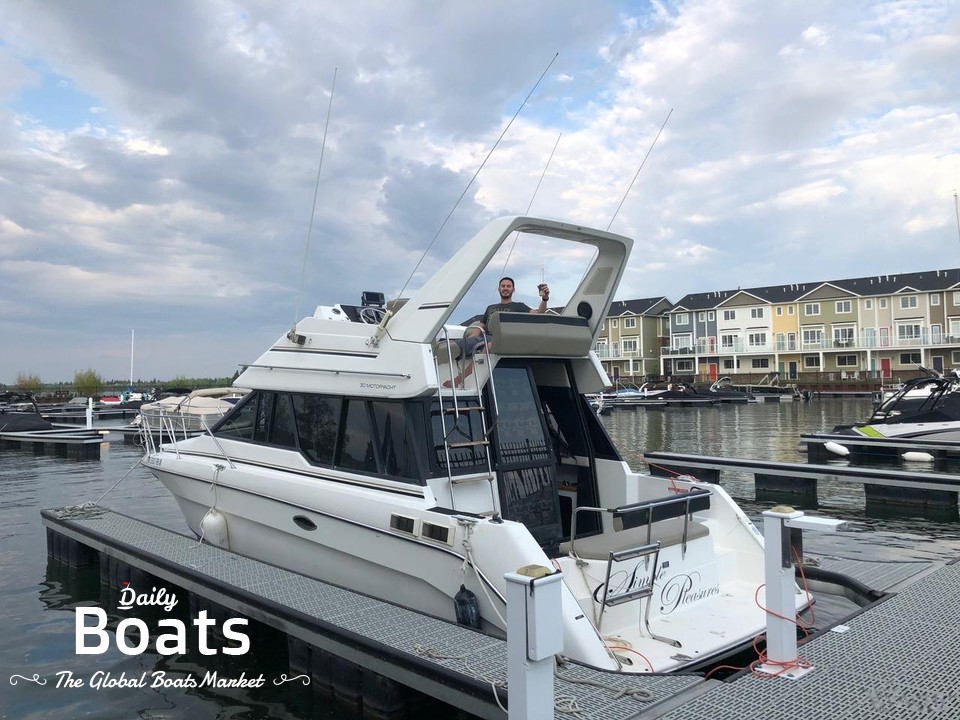 1991 Bayliner 3058 Motoryacht for sale. View price, photos and Buy 1991 ...