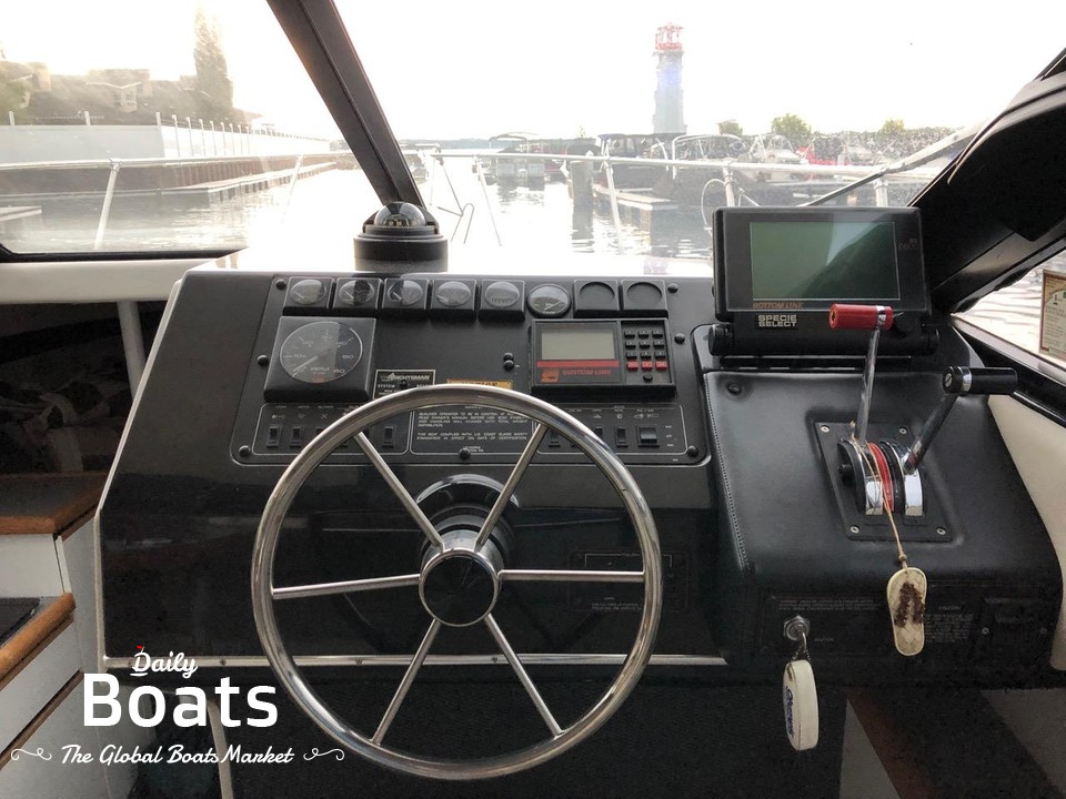 1991 Bayliner 3058 Motoryacht for sale. View price, photos and Buy 1991 ...