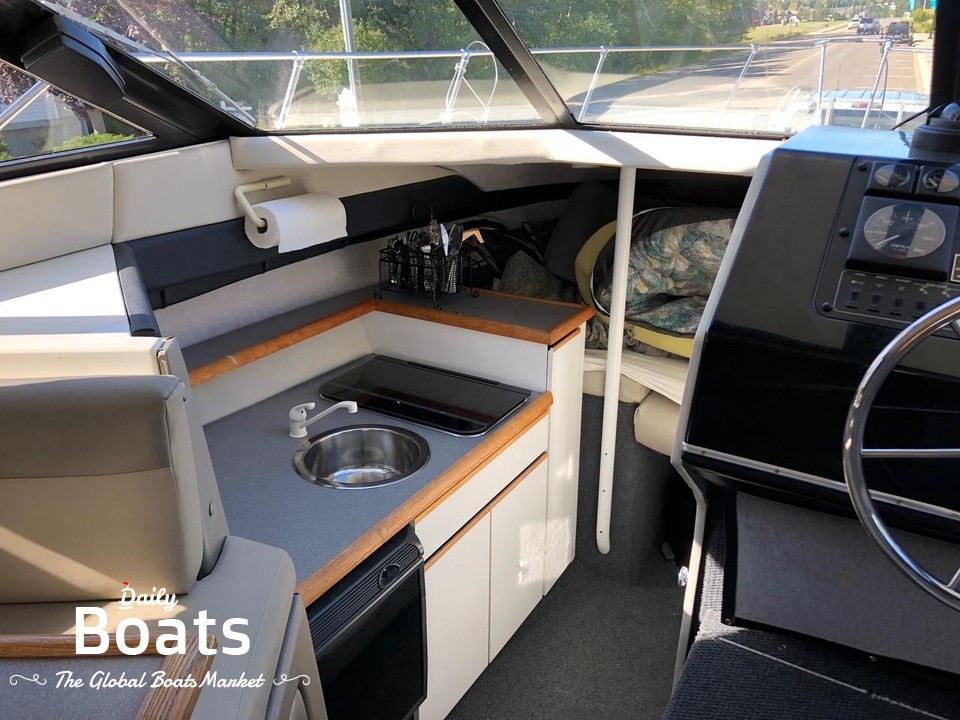 1991 Bayliner 3058 Motoryacht for sale. View price, photos and Buy 1991 ...