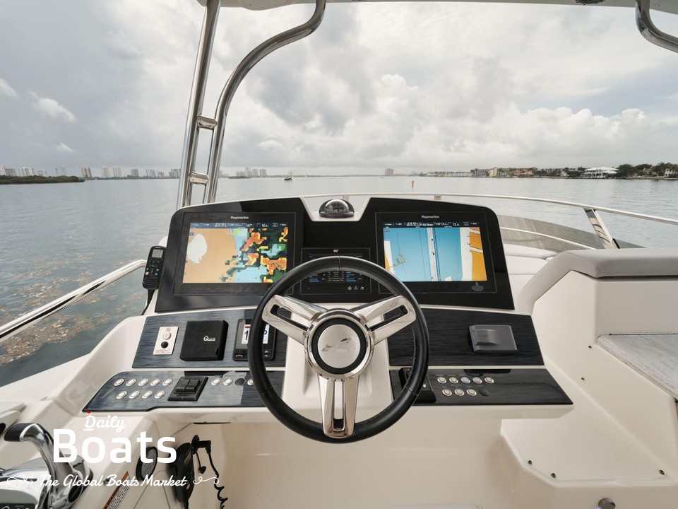 2018 Sea Ray L550 Fly for sale. View price, photos and Buy 2018 Sea Ray ...
