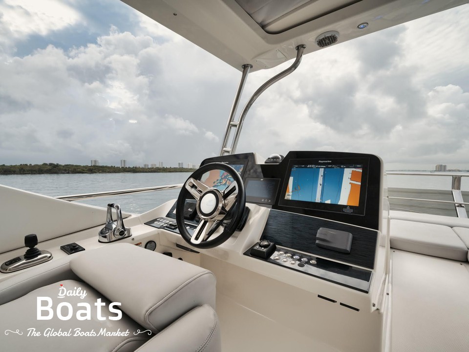 2018 Sea Ray L550 Fly for sale. View price, photos and Buy 2018 Sea Ray ...