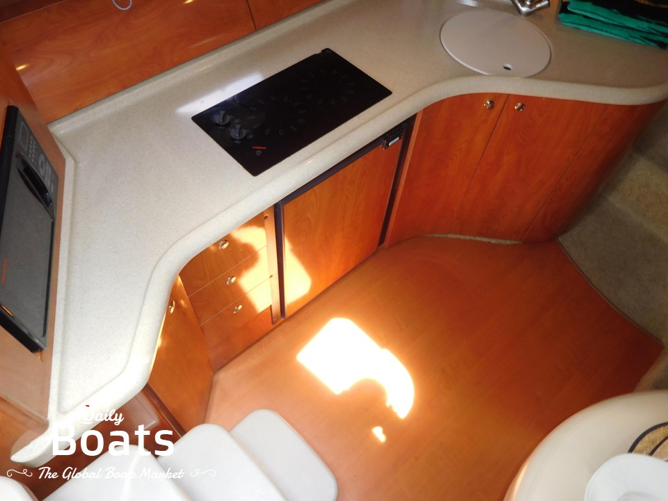2006 Larson Cabrio 350 for sale. View price, photos and Buy 2006 Larson ...