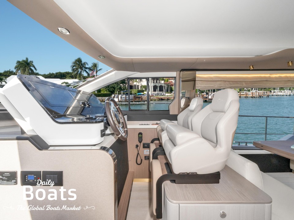 2022 Azimut 60 Fly for sale. View price, photos and Buy 2022 Azimut 60 Fly #300550