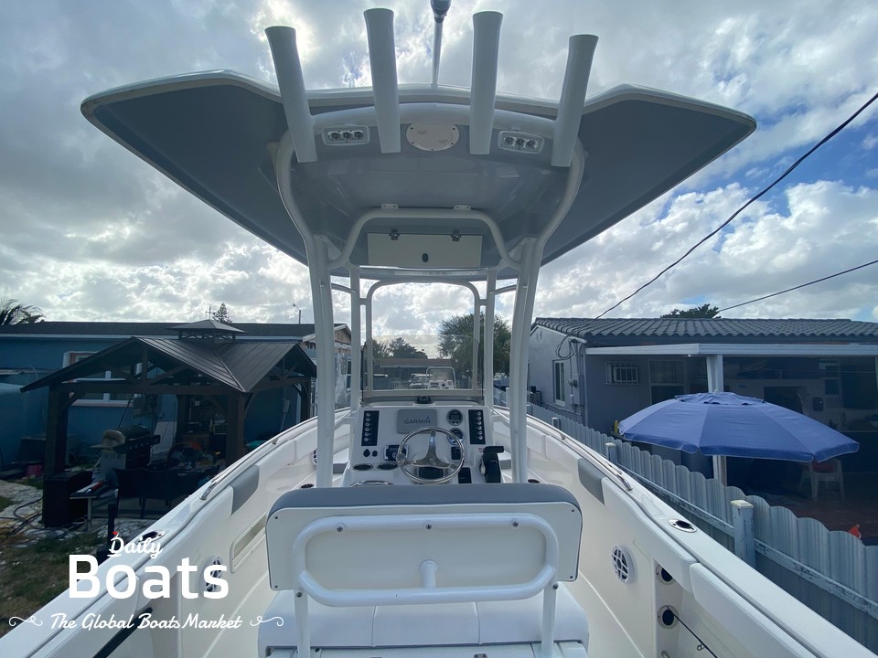 2021 Robalo R222 Center Console for sale. View price, photos and Buy ...
