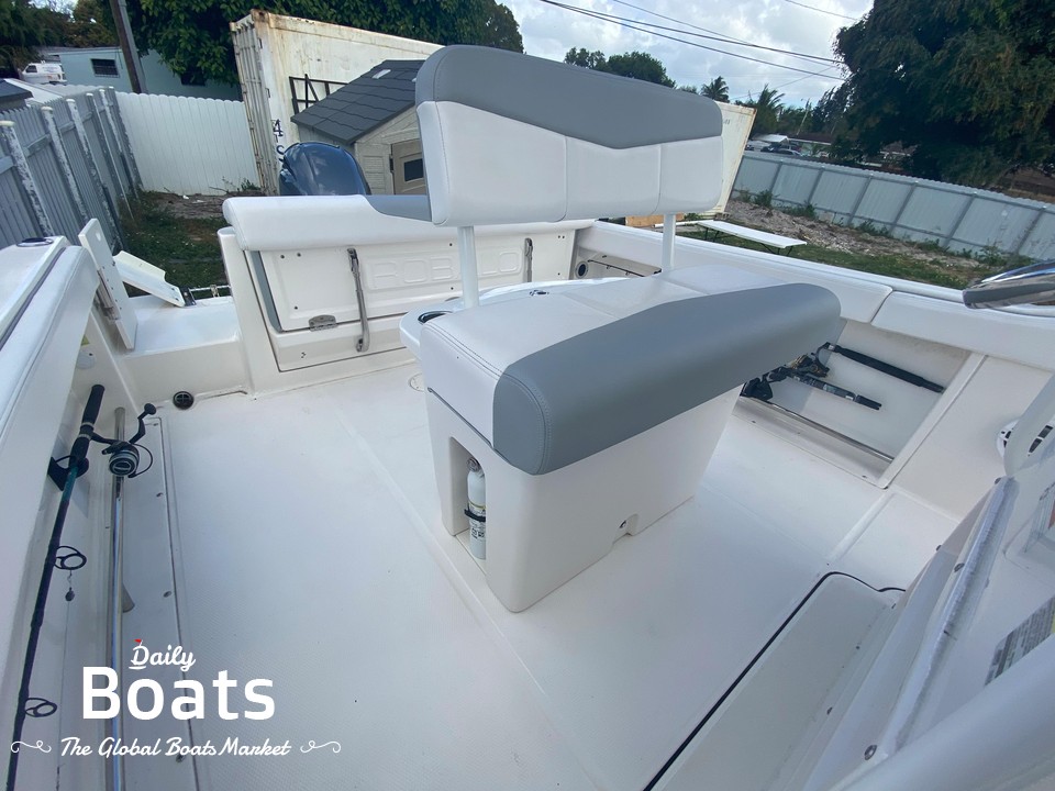 2021 Robalo R222 Center Console for sale. View price, photos and Buy ...