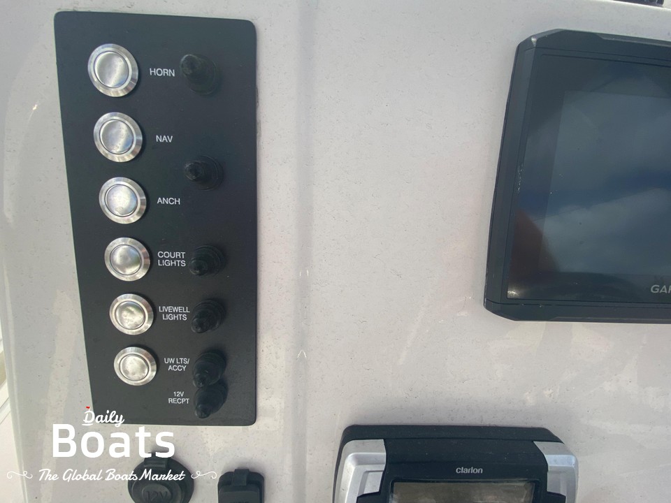 2021 Robalo R222 Center Console for sale. View price, photos and Buy ...