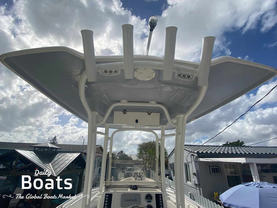 2021 Robalo R222 Center Console for sale. View price, photos and Buy ...