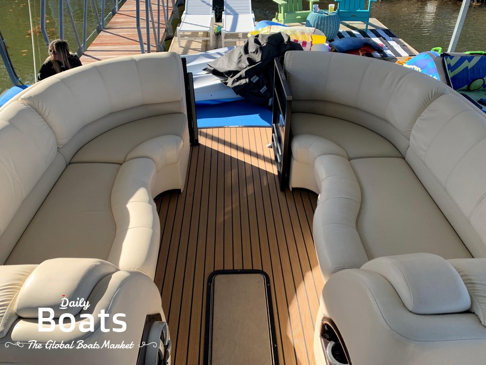 2015 Harris FloteBote 250 Grand Mariner Sel for sale. View price ...