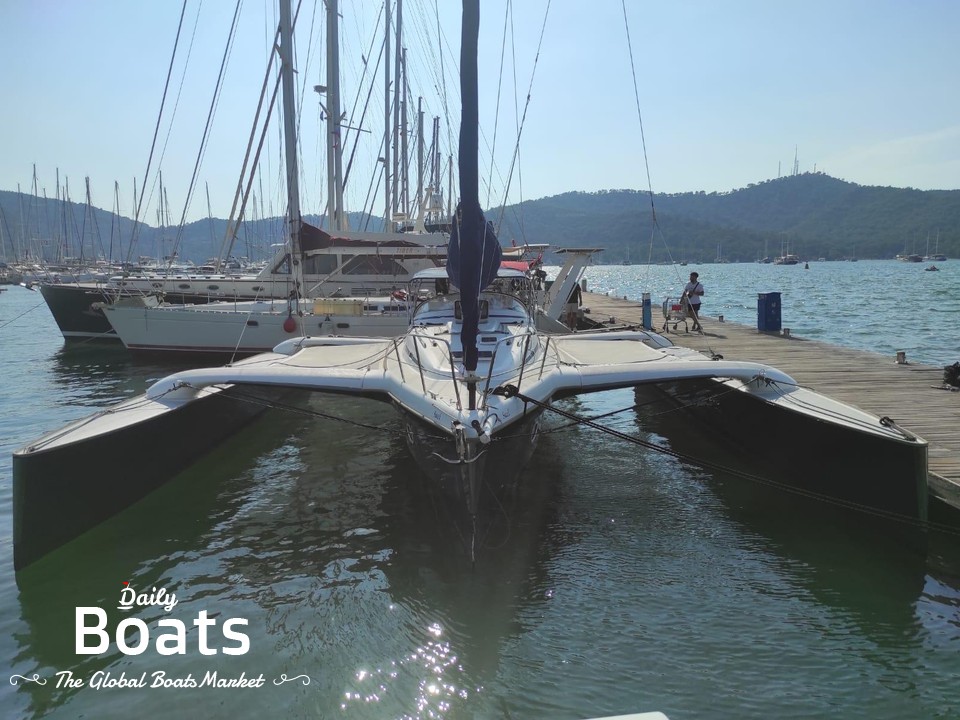 2011 Dragonfly 35 Ultimate for sale. View price, photos and Buy 2011 ...