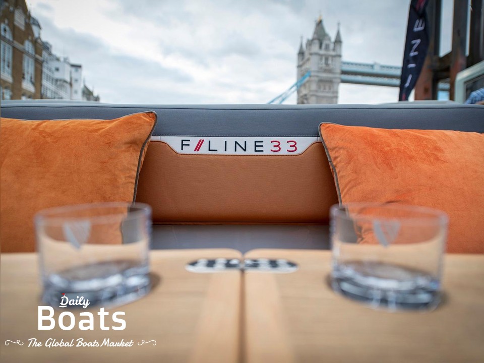 2022 Fairline F//Line 33 for sale. View price, photos and Buy 2022 ...