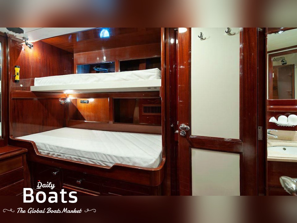1993 Perini Navi 48M for sale. View price, photos and Buy 1993 Perini ...
