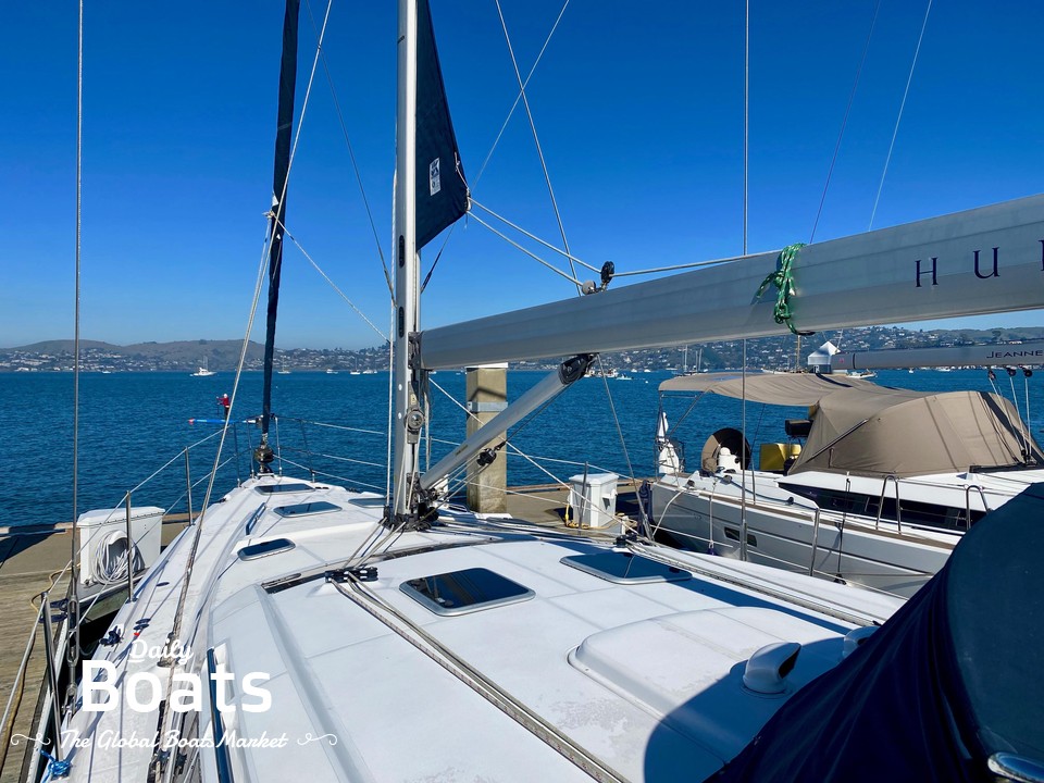 2012 Hunter Aft Cockpit for sale. View price, photos and Buy 2012 ...