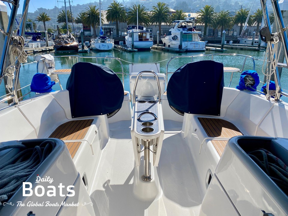 2012 Hunter Aft Cockpit for sale. View price, photos and Buy 2012 ...