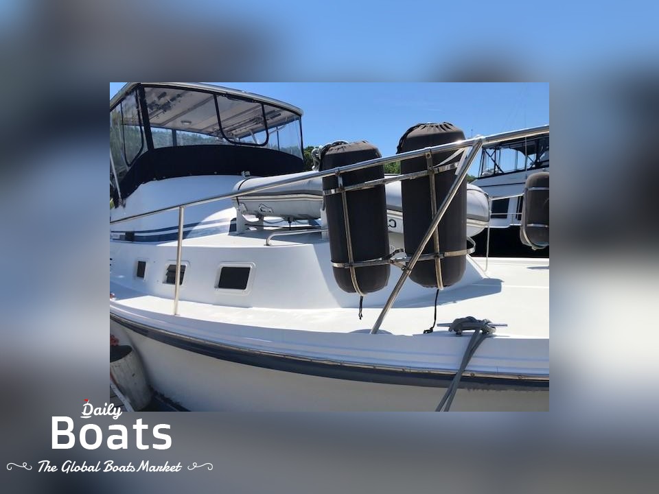 1991 Albin 32 Sportfisher for sale. View price, photos and Buy 1991 ...