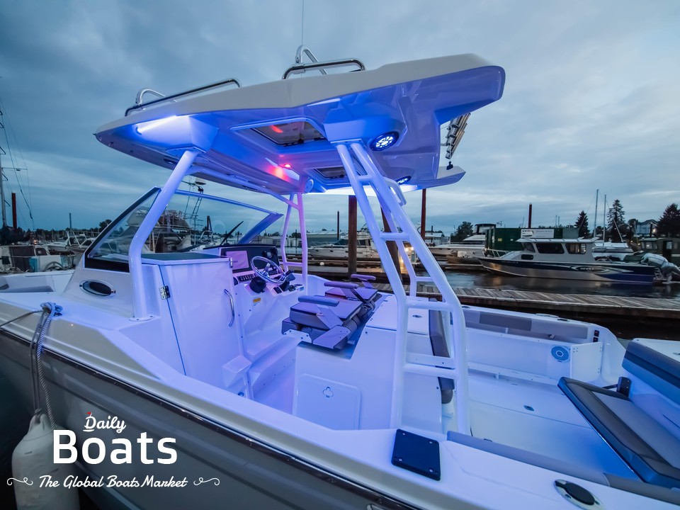 2021 Cutwater C-24 Center Walkaround for sale. View price, photos and ...