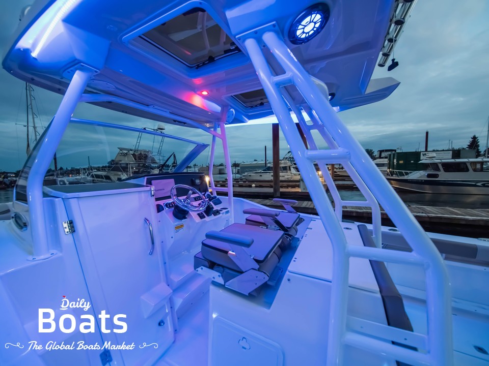 2021 Cutwater C-24 Center Walkaround for sale. View price, photos and ...