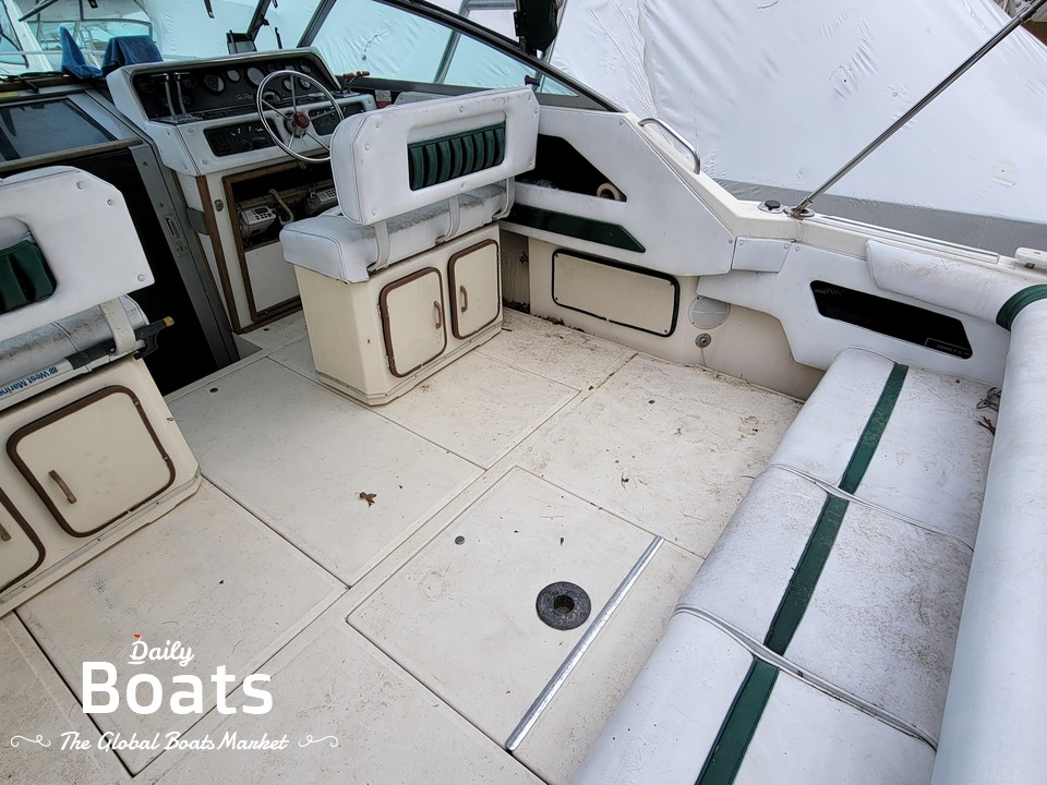 1986 Sea Ray 30 Weekender for sale. View price, photos and Buy 1986 Sea ...