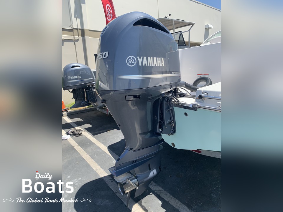 2018 Robalo R227 Dual Console for sale. View price, photos and Buy 2018 ...