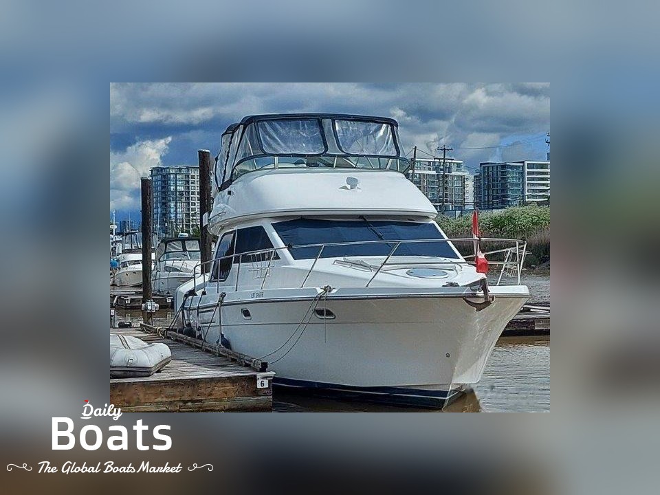 2000 Bayliner 3788 Command Bridge Motoryacht for sale. View price ...