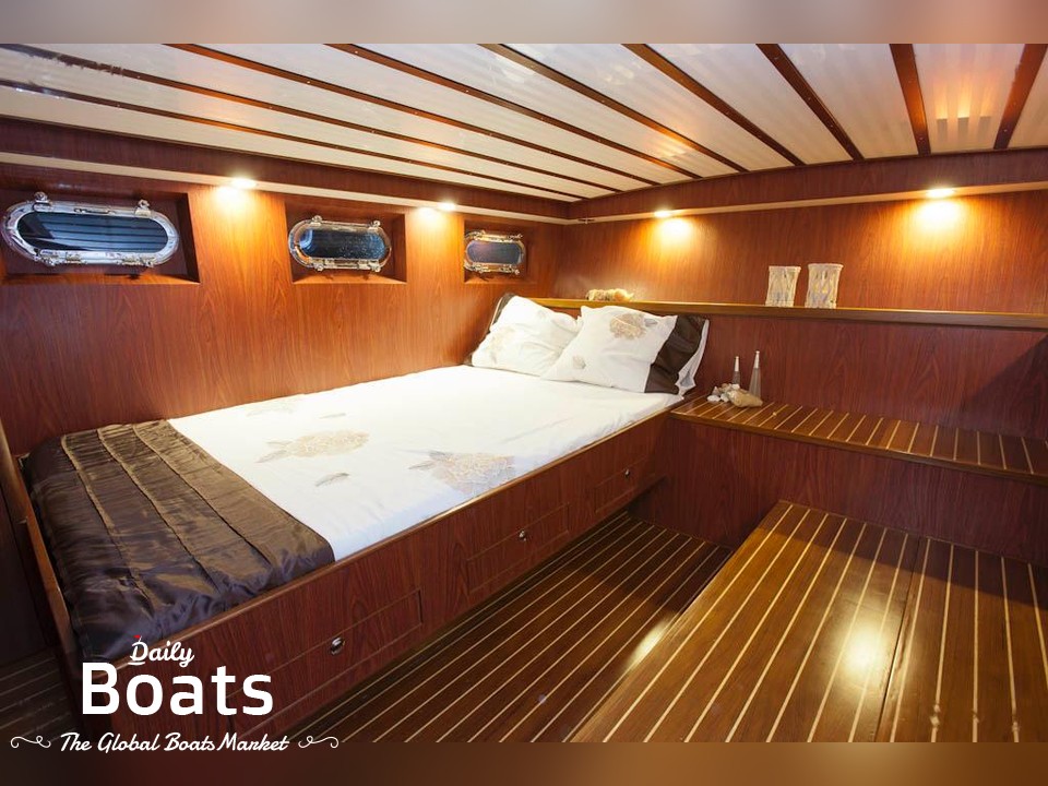 1963 Morgan Giles Monaco 42 Magnet for sale. View price, photos and Buy ...