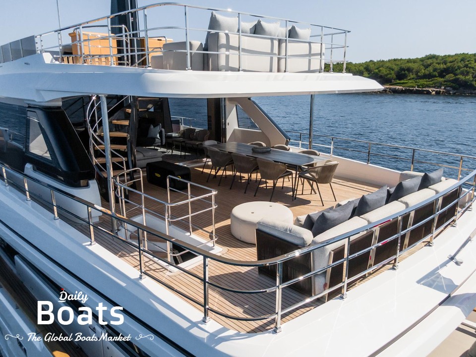 2021 Custom Line Navetta 30 for sale. View price, photos and Buy 2021 ...