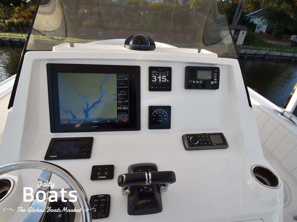 2014 Intrepid 327 for sale. View price, photos and Buy 2014 Intrepid ...